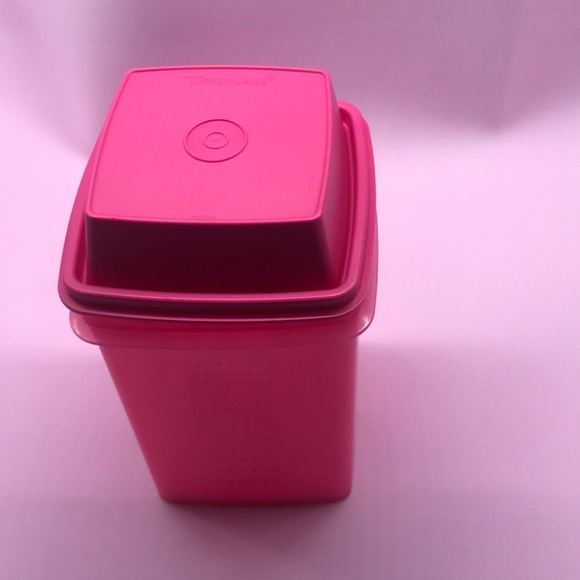 Tupperware | Kitchen | Tupperware Large Square Pickadeli Container Pink ...